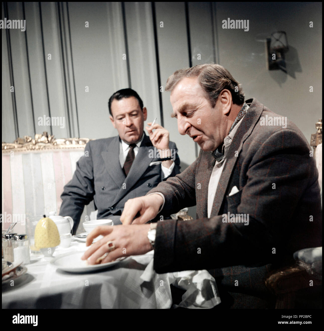 The Counterfeit Traitor 1962 William Holden Stock Photos & The Counterfeit Traitor 1962 William ...