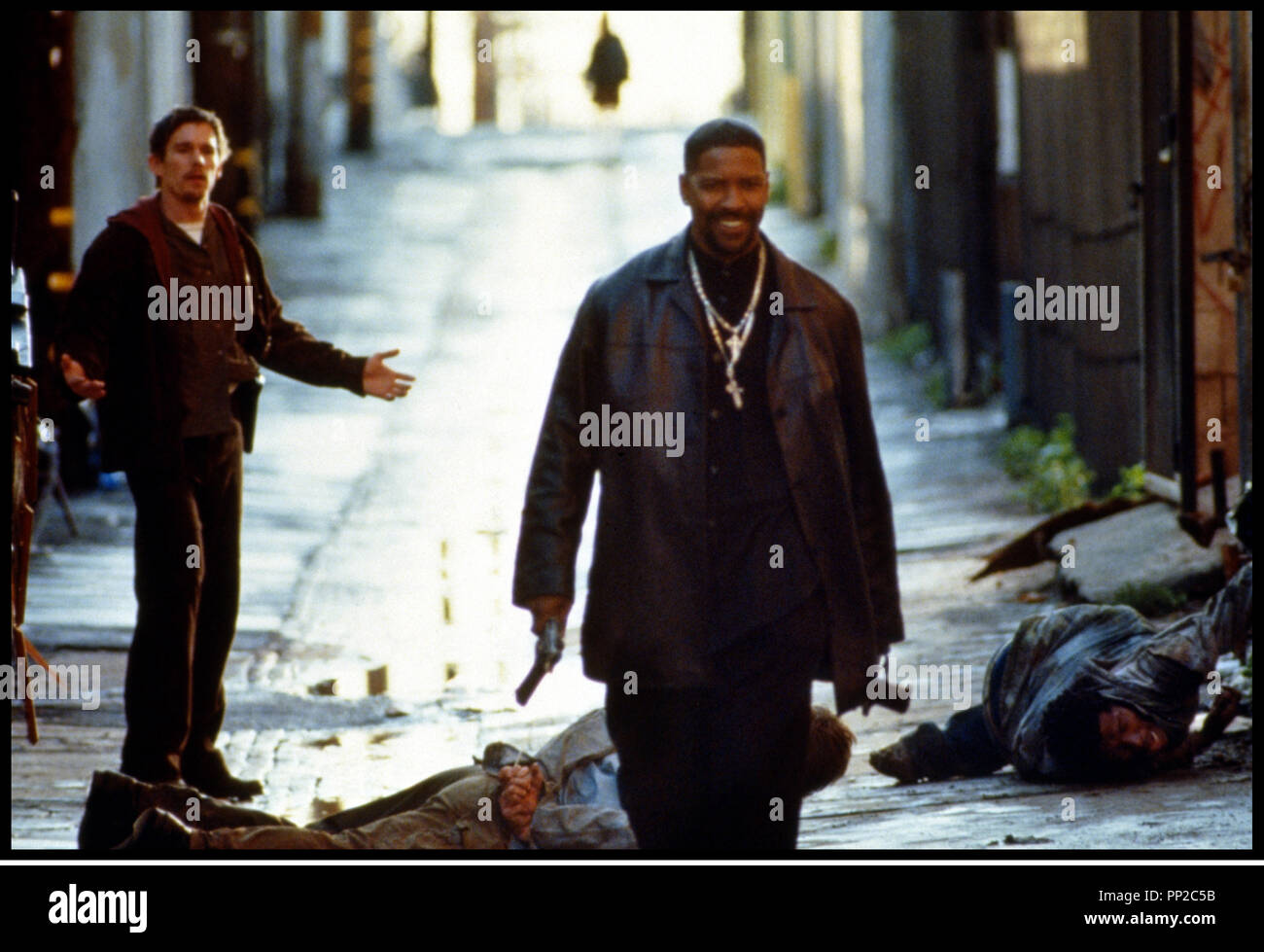 Ethan Hawke Training Day Stock Photos & Ethan Hawke Training Day Stock ...