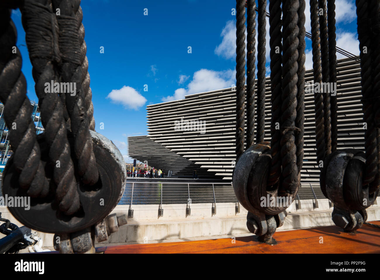 Exterior of the new V&A Museum and RRS Discovery ship at Discovery ...
