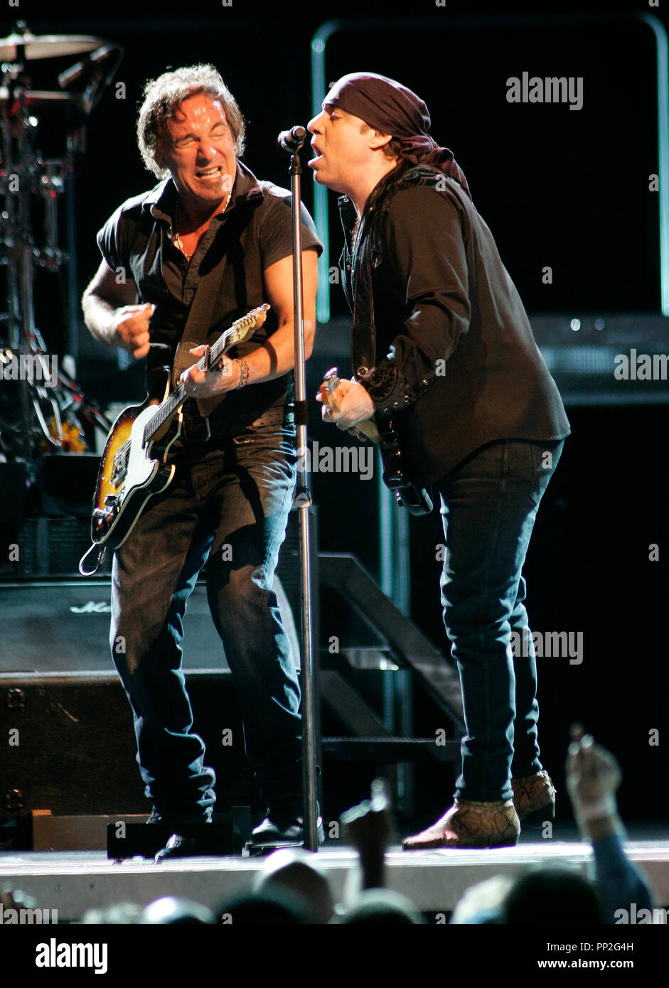 Little steven hi-res stock photography and images - Alamy