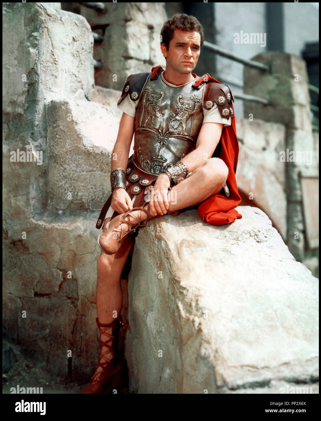 Richard Burton Robe 1953 Stock Photos & Richard Burton Robe 1953 Stock ...