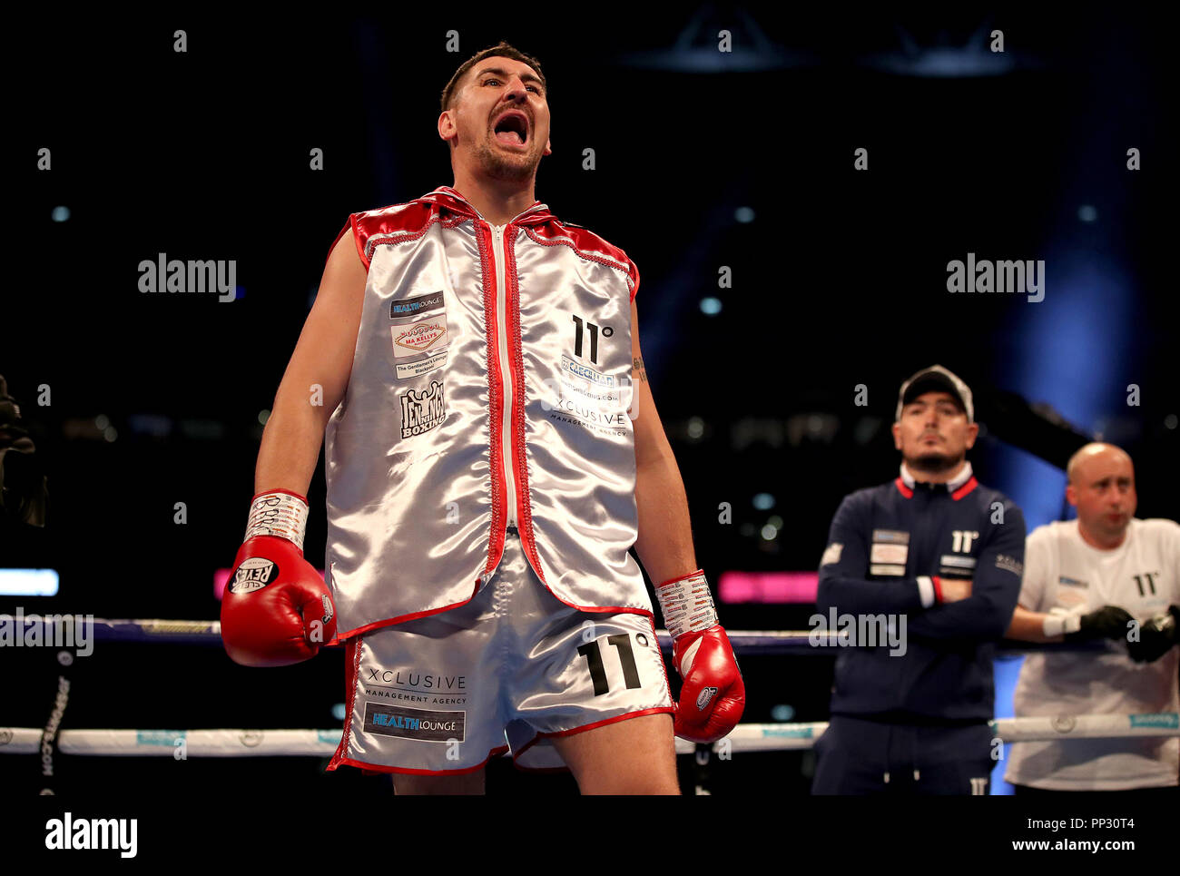 British cruiserweight title fight wembley stadium hi-res stock photography and images - Alamy