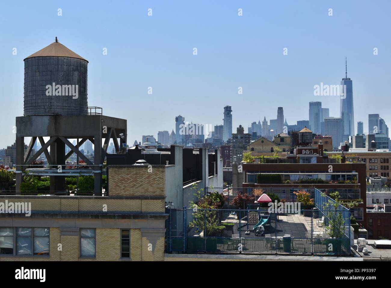 View of the Manhattan skyline as seen from the iconic High Lien aerial ...