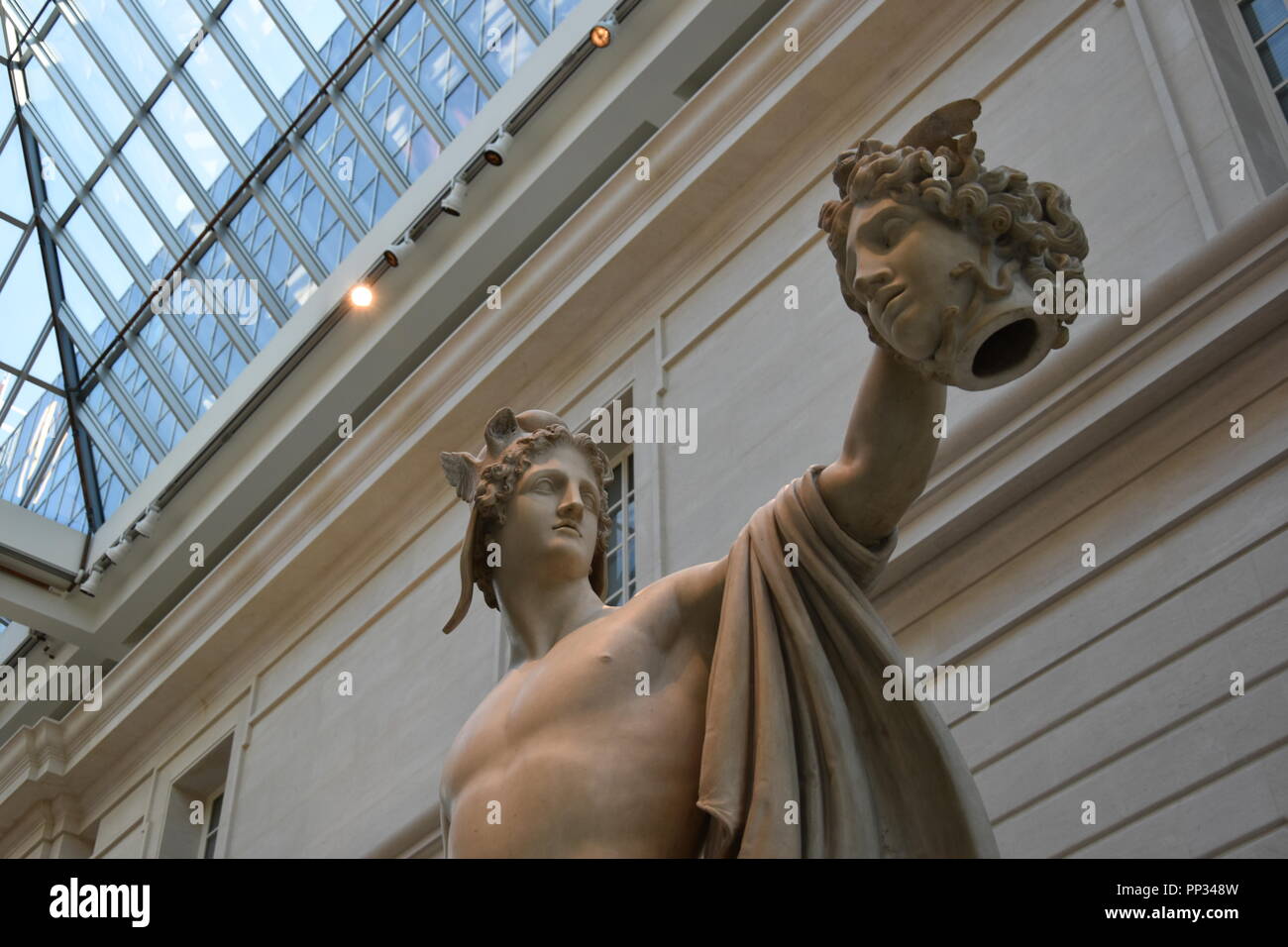 The iconic MET, Metropolitan Museum of Art, in Central Park, New York ...