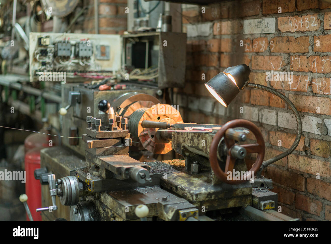 Old lathe hi-res stock photography and images - Alamy