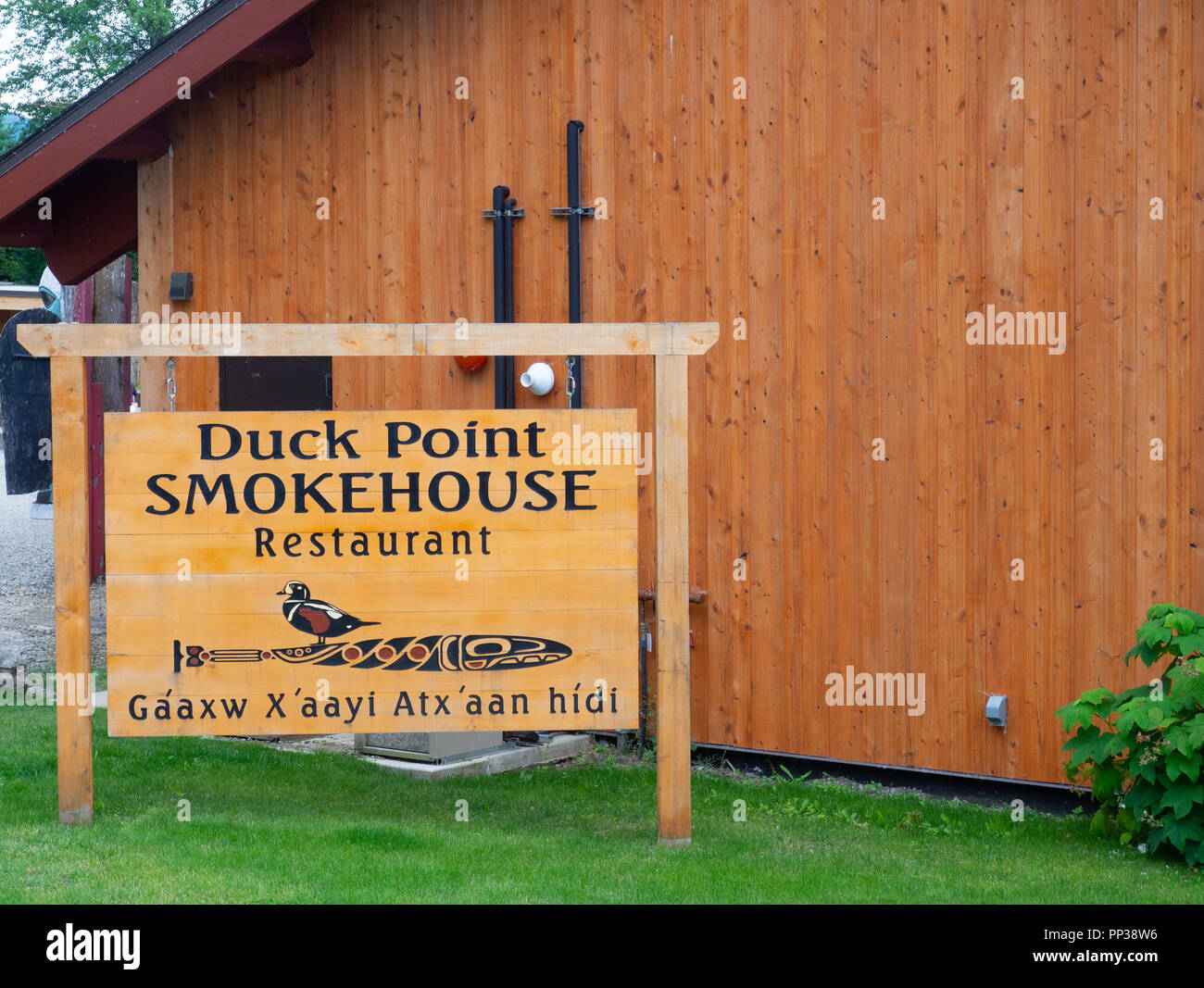 Duck Point Smokehouse Restaurant Stock Photo - Alamy