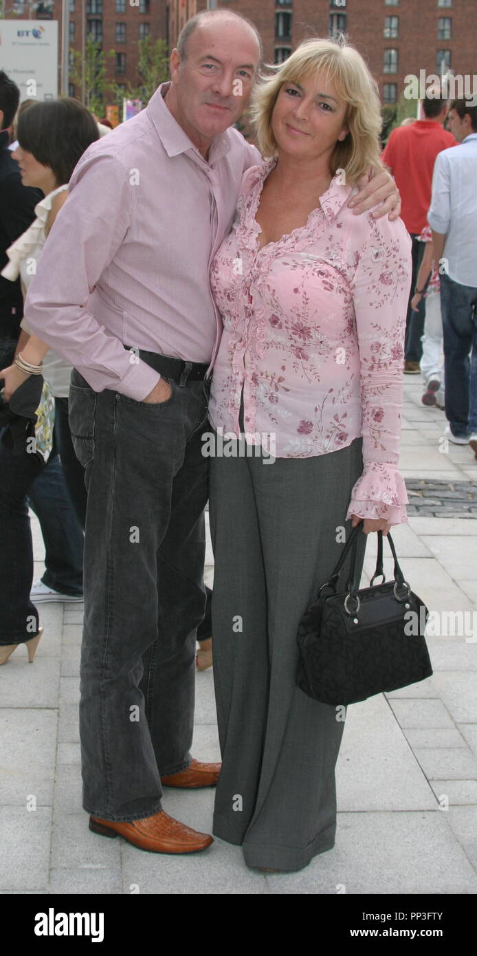 Liverpool,Uk Brookside stars attend reunion party credit Ian ...