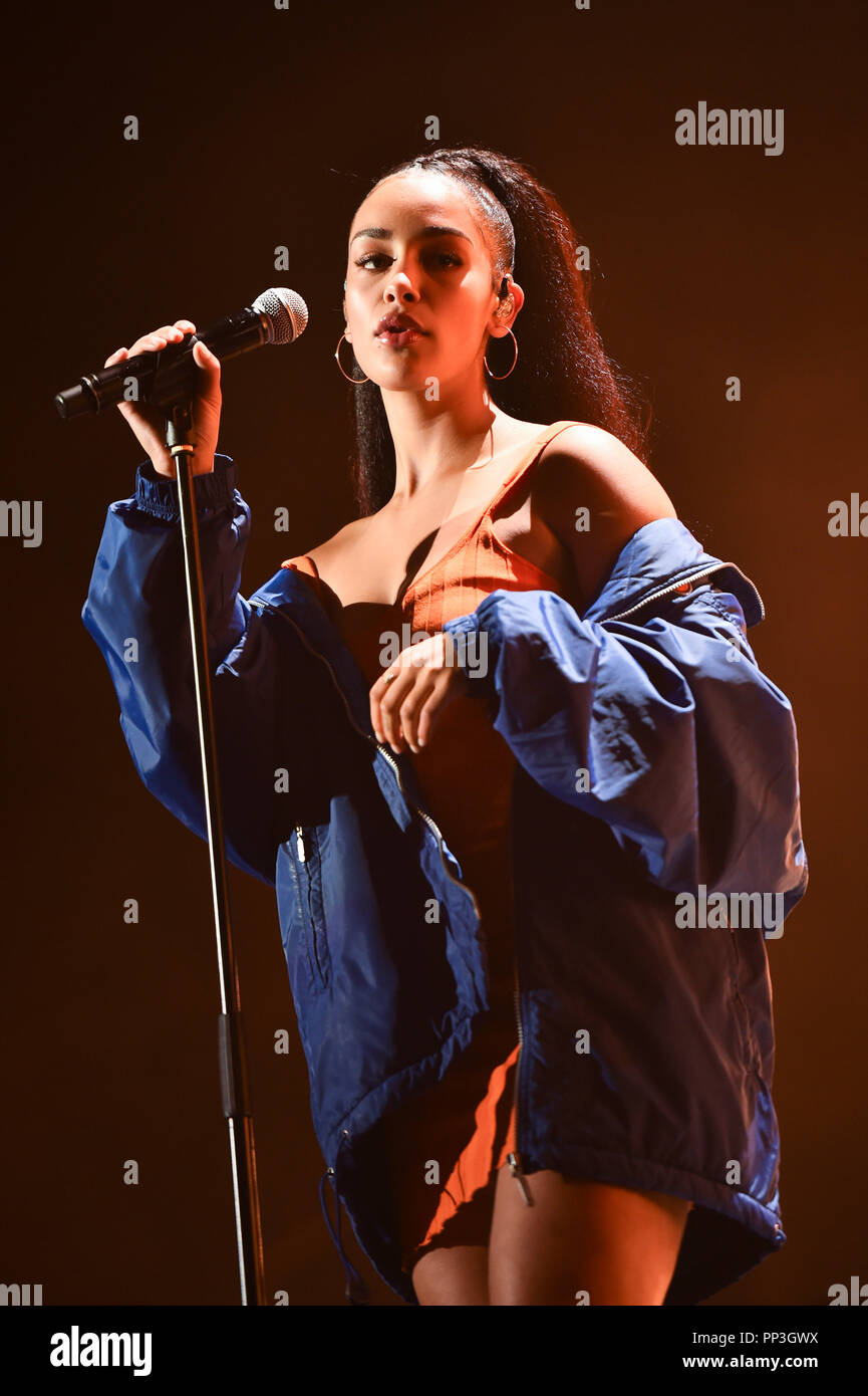 Jorja smith bbc hi-res stock photography and images - Alamy