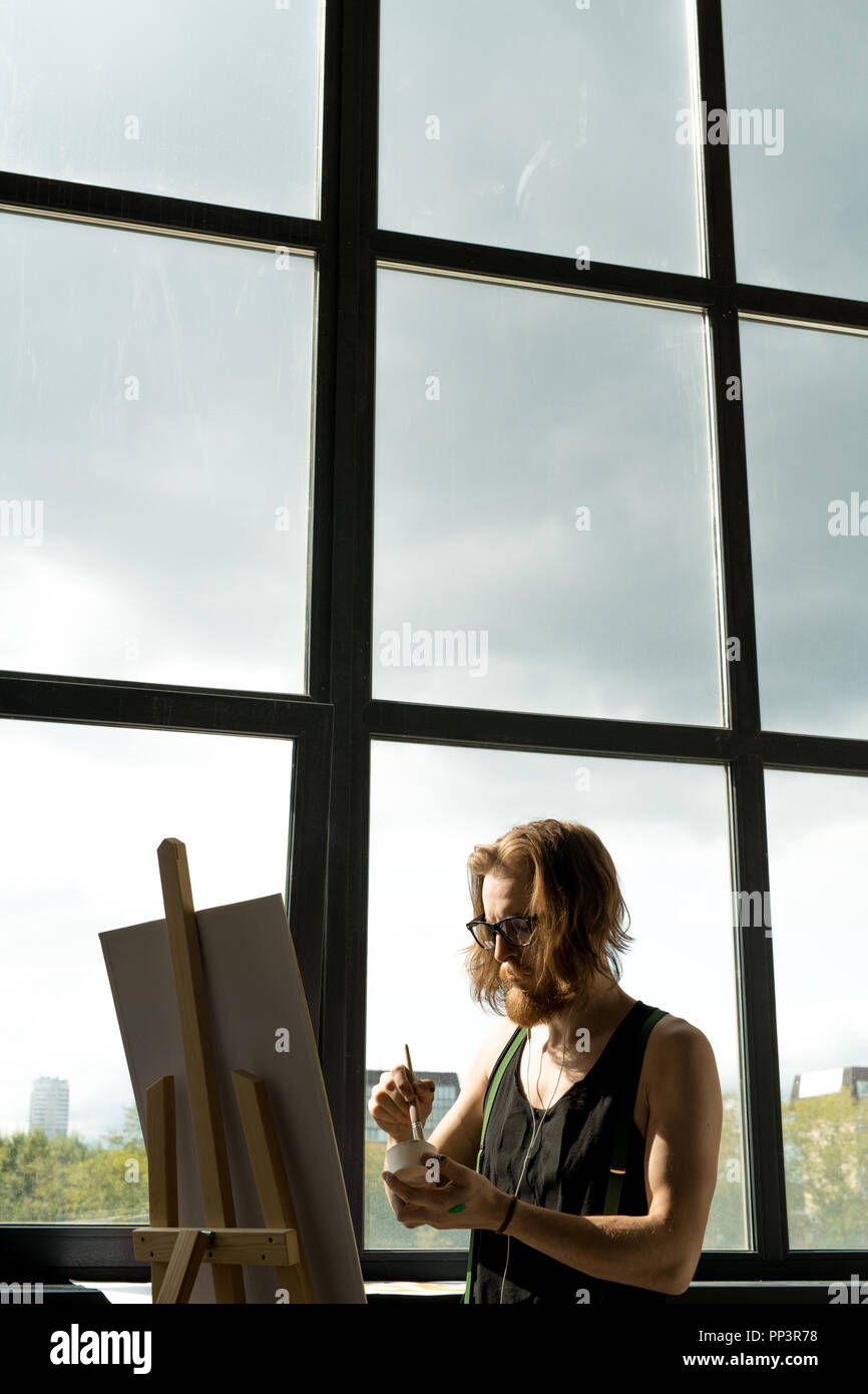 Artist work space hi-res stock photography and images - Alamy