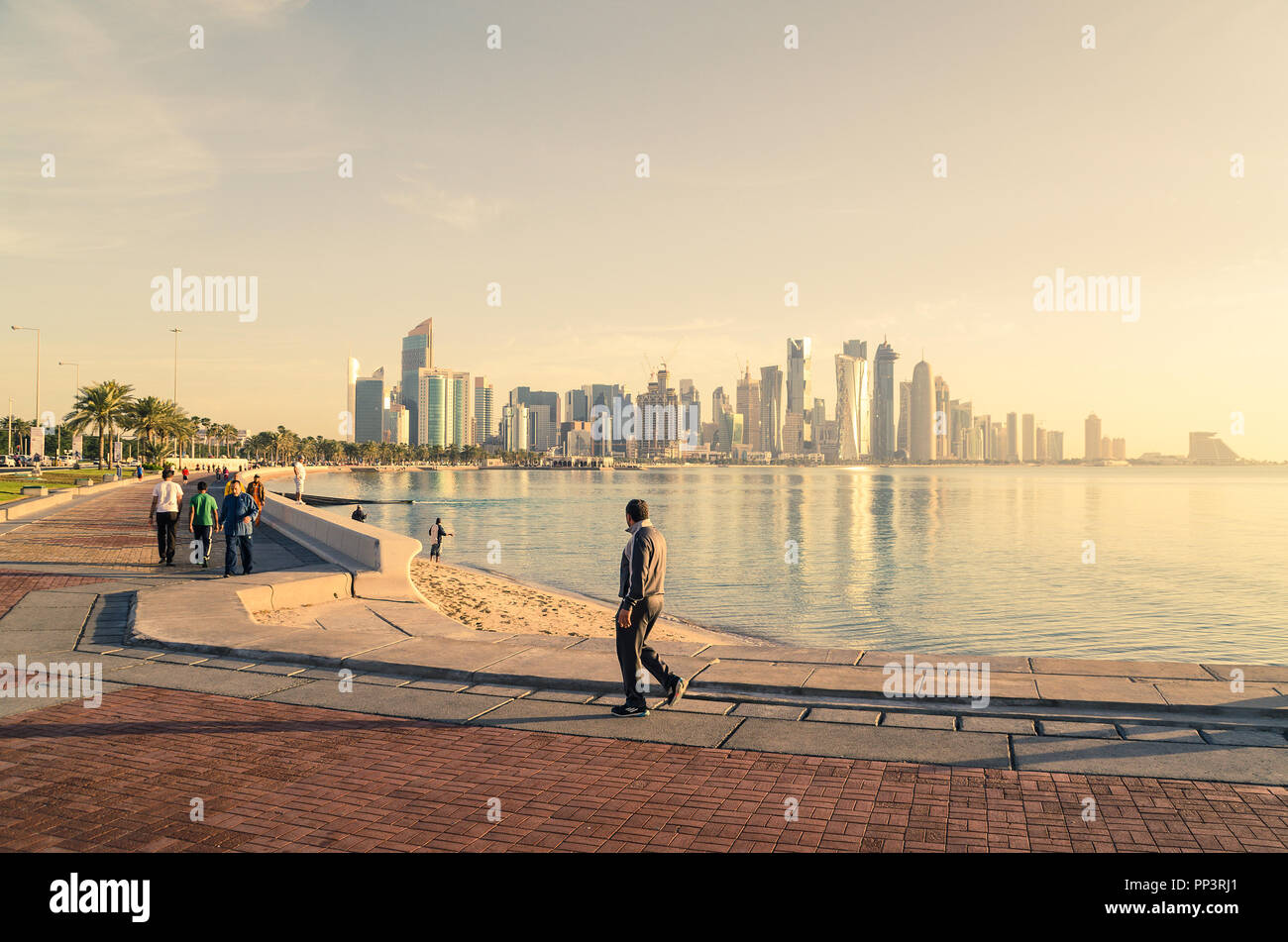 Qatar doha corniche architecture hi-res stock photography and images ...