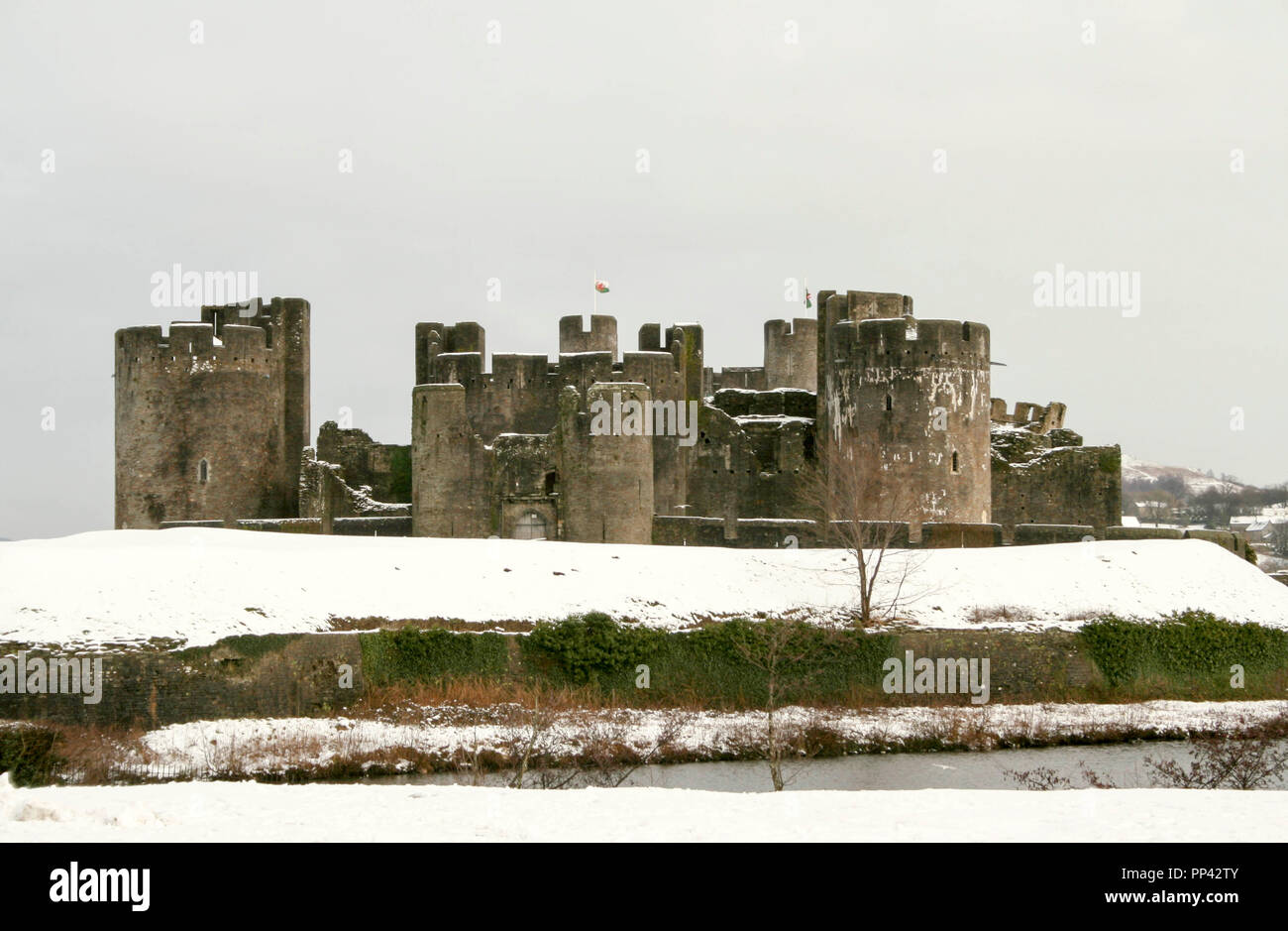 Snow castle uk exterior hi-res stock photography and images - Alamy