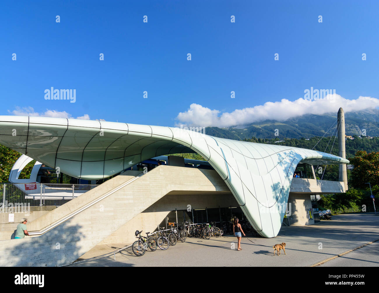 Innsbruck: Hungerburgbahn hybrid funicular railway, station Löwenhaus ...