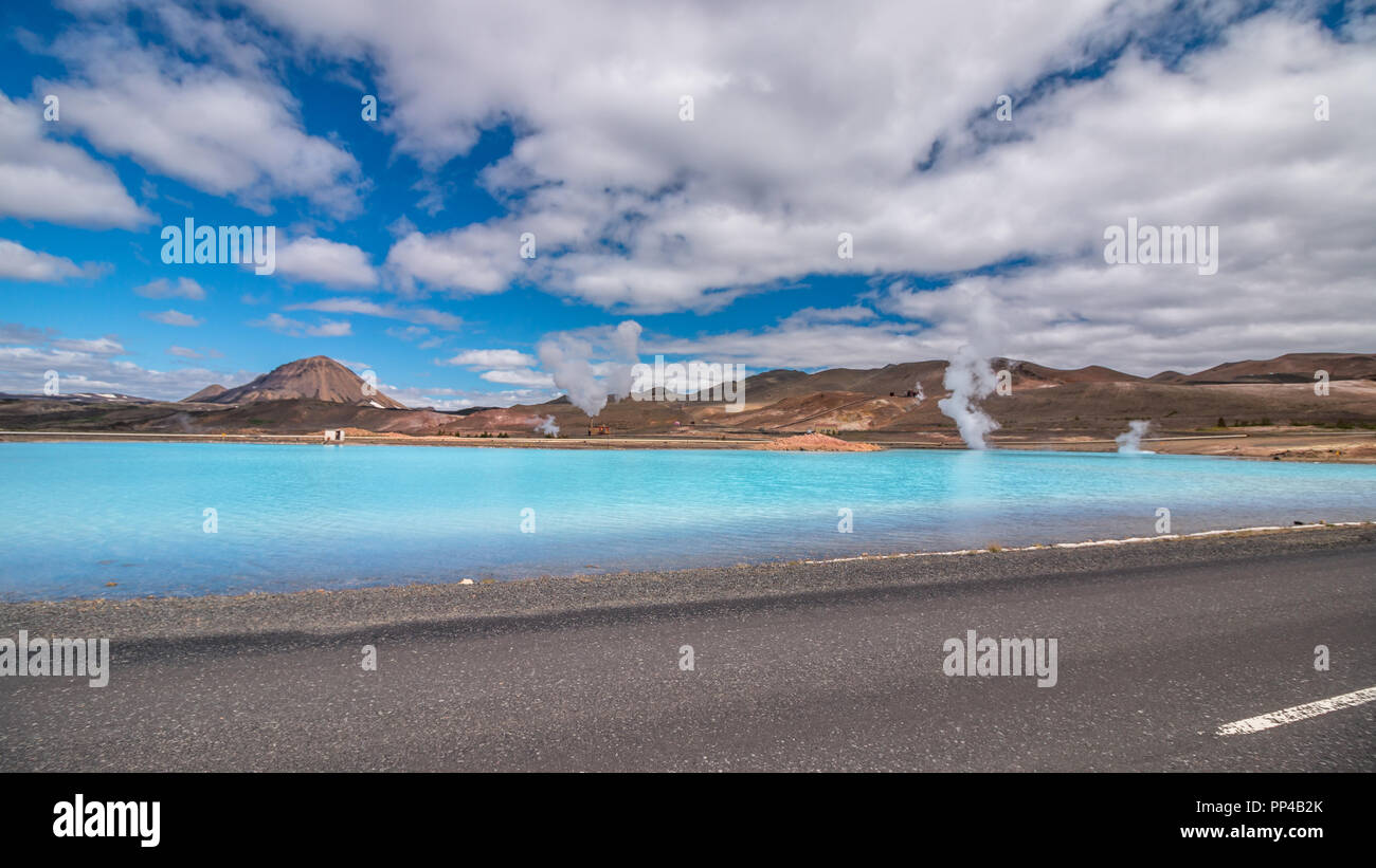 Sulfur lake hi-res stock photography and images - Alamy