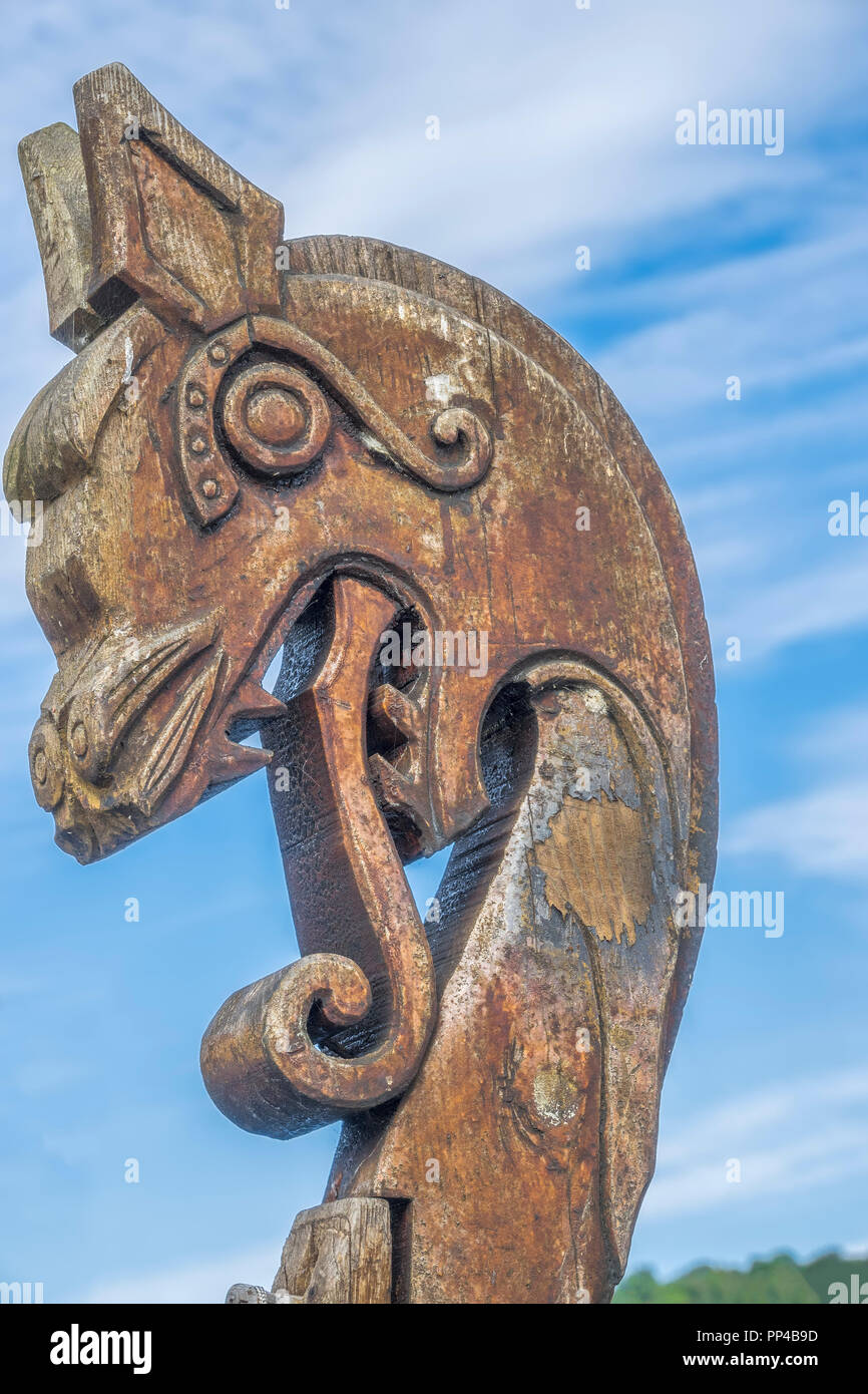 Viking longboat prow hi-res stock photography and images - Alamy