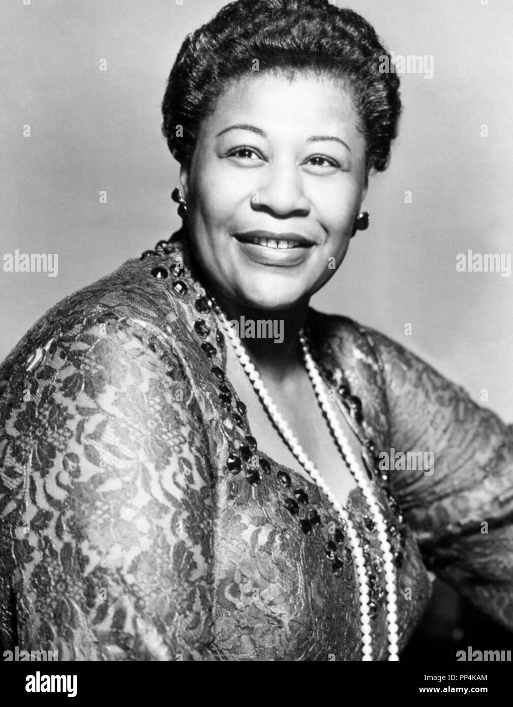 Ella fitzgerald hi-res stock photography and images - Alamy