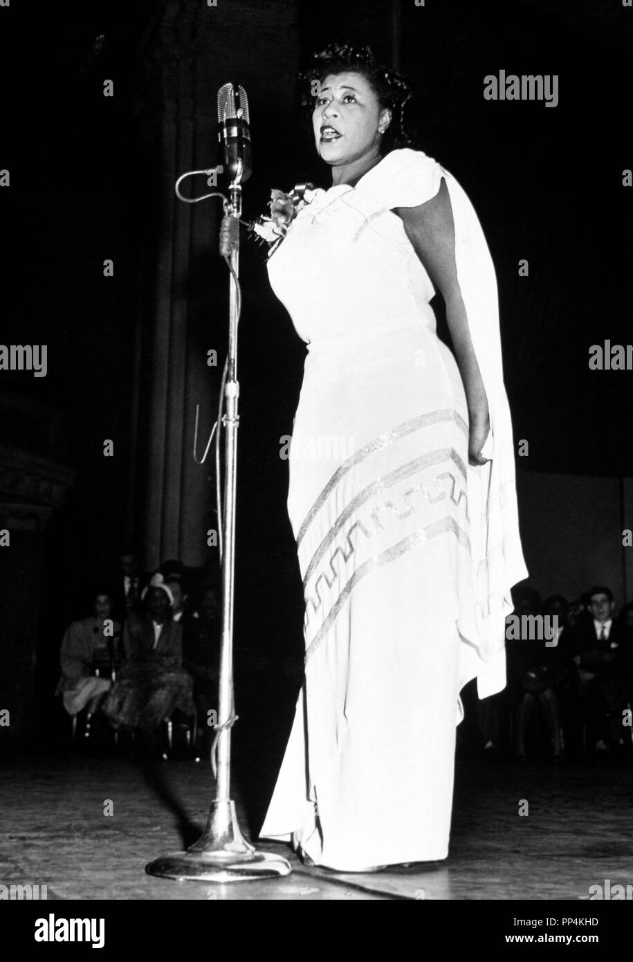 Ella fitzgerald hi-res stock photography and images - Alamy