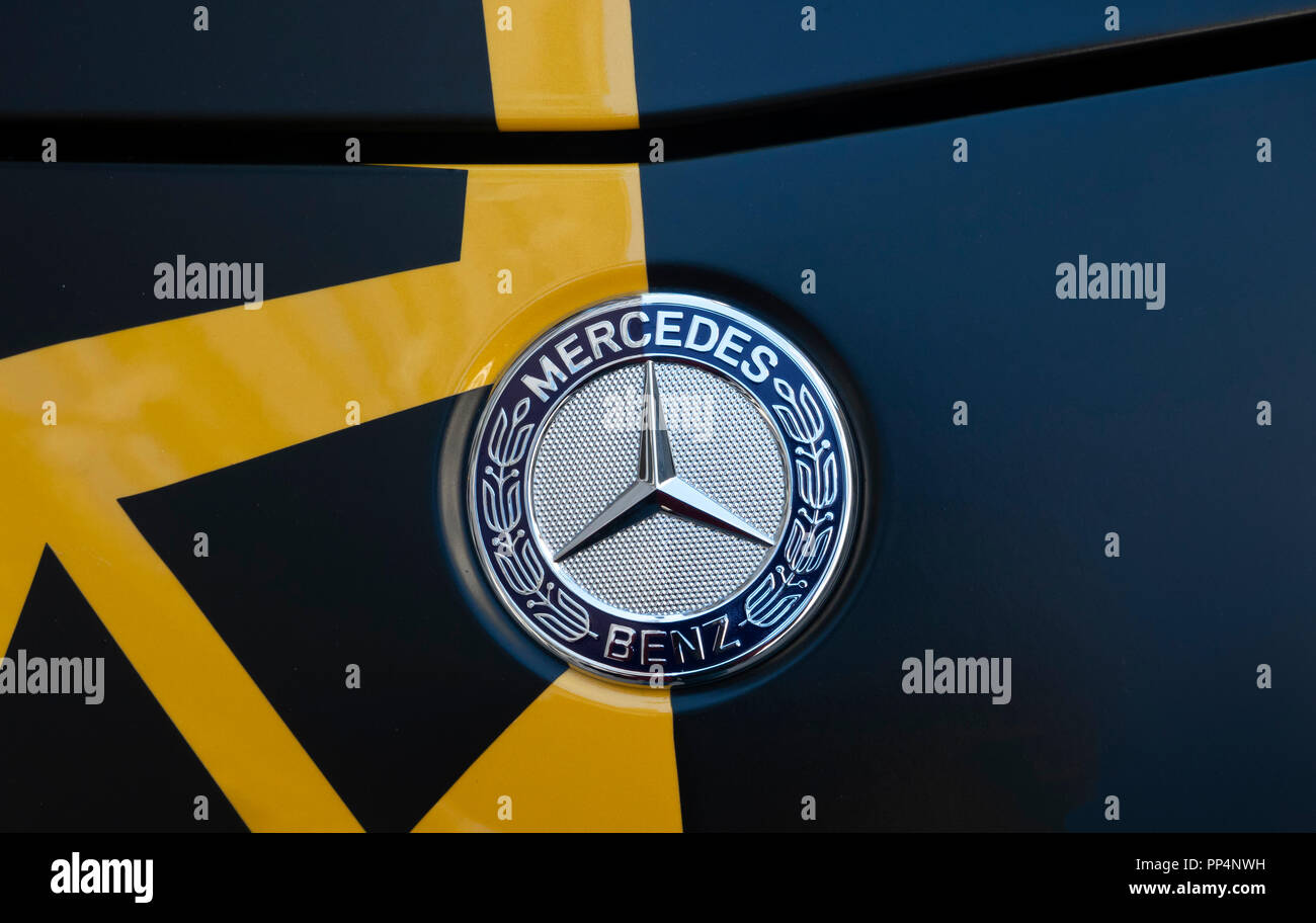 Mercedes amg logo hi-res stock photography and images - Alamy