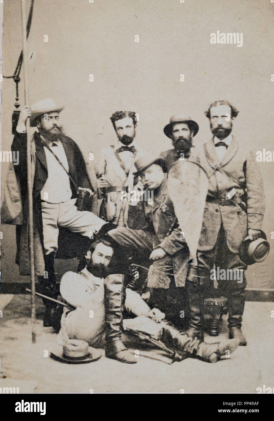 ANCIENT PHOTOGRAPHY - GROUP OF EXPEDITIONERS - 19th CENTURY. Location ...
