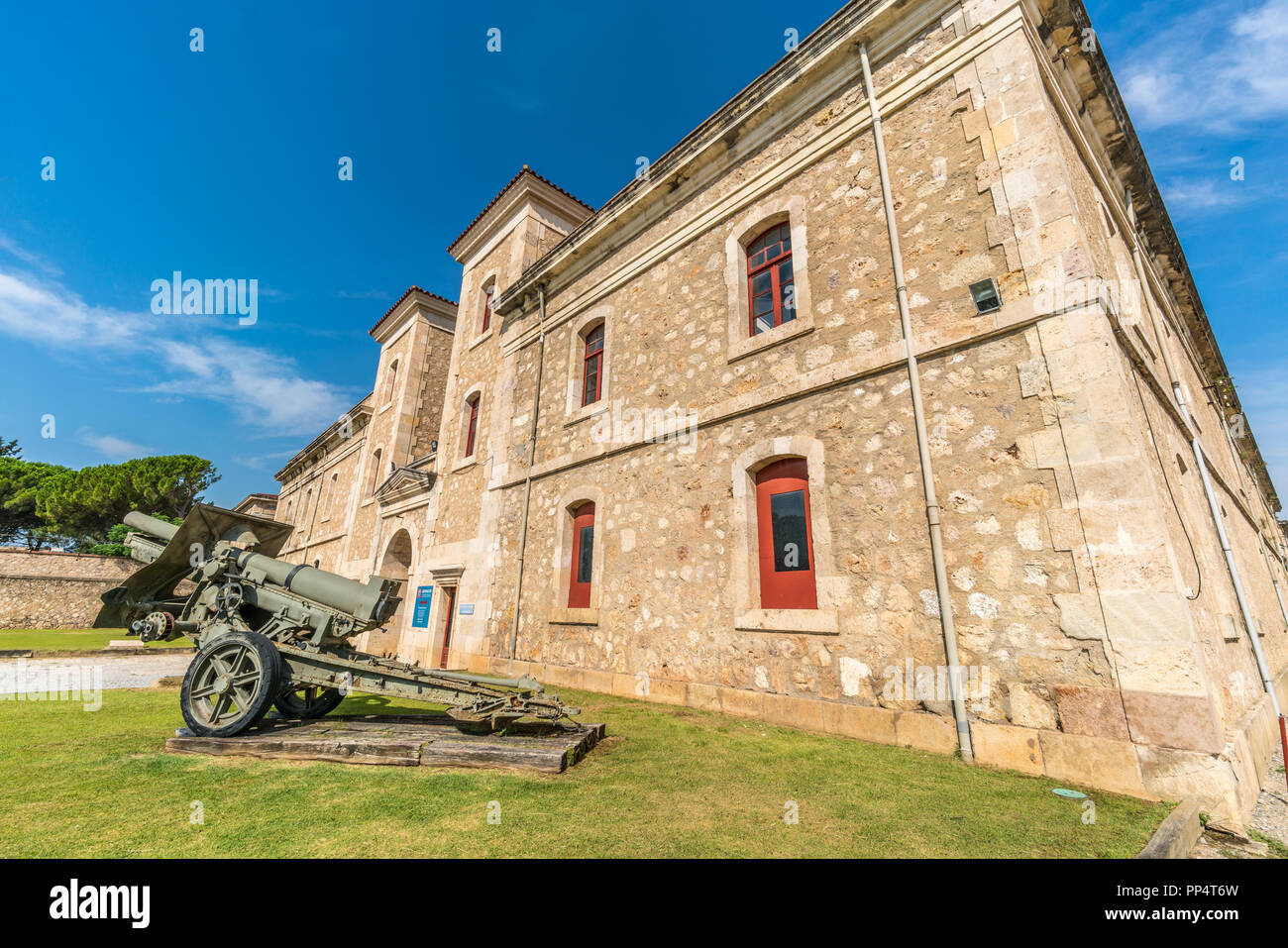 Castillo de San Fernando(Sant Ferran Castle) Military fortress built in ...