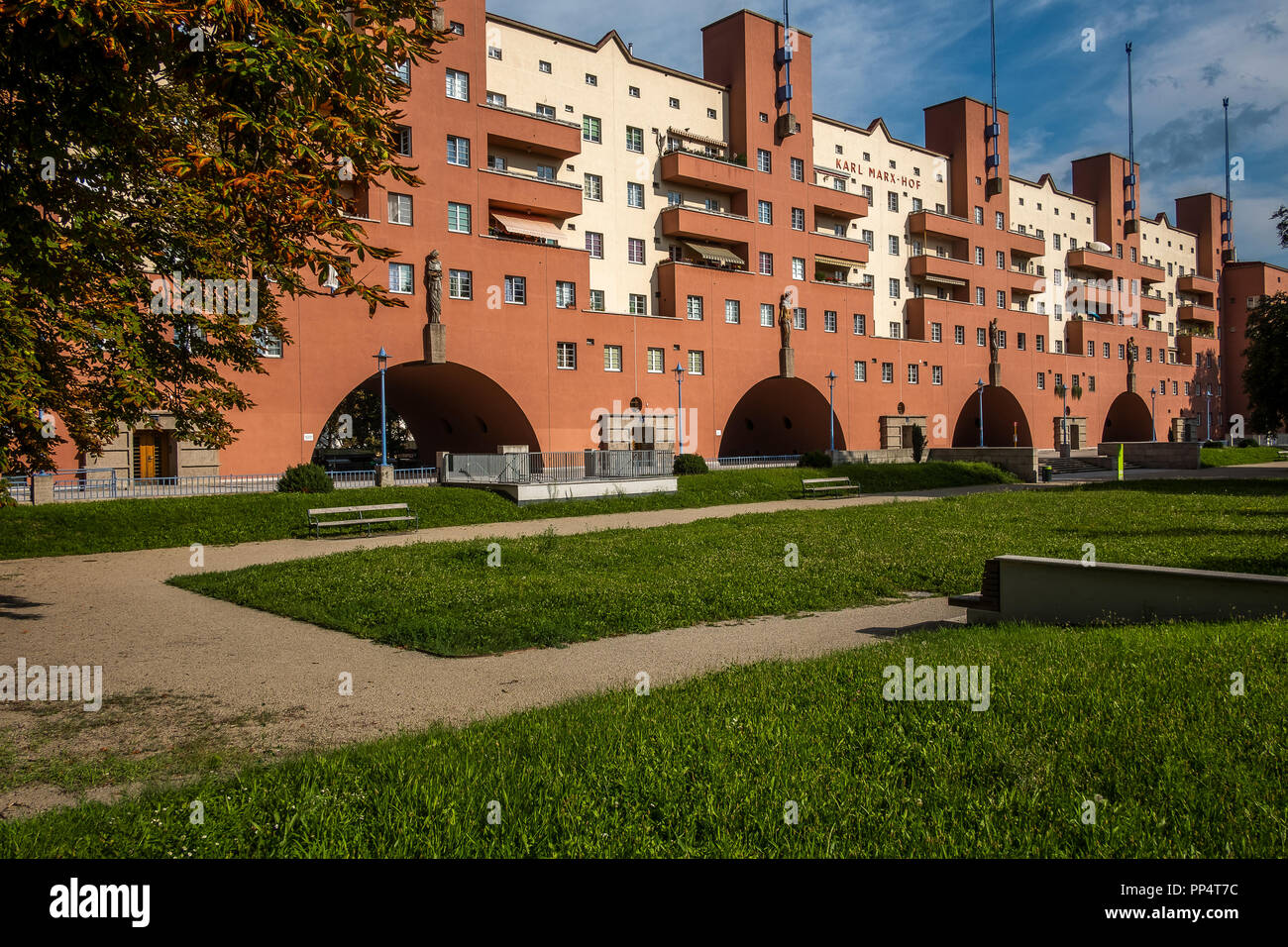 Karl-Marx-Hof (Karl Marx Court) is one of the best-known Gemeindebauten ...
