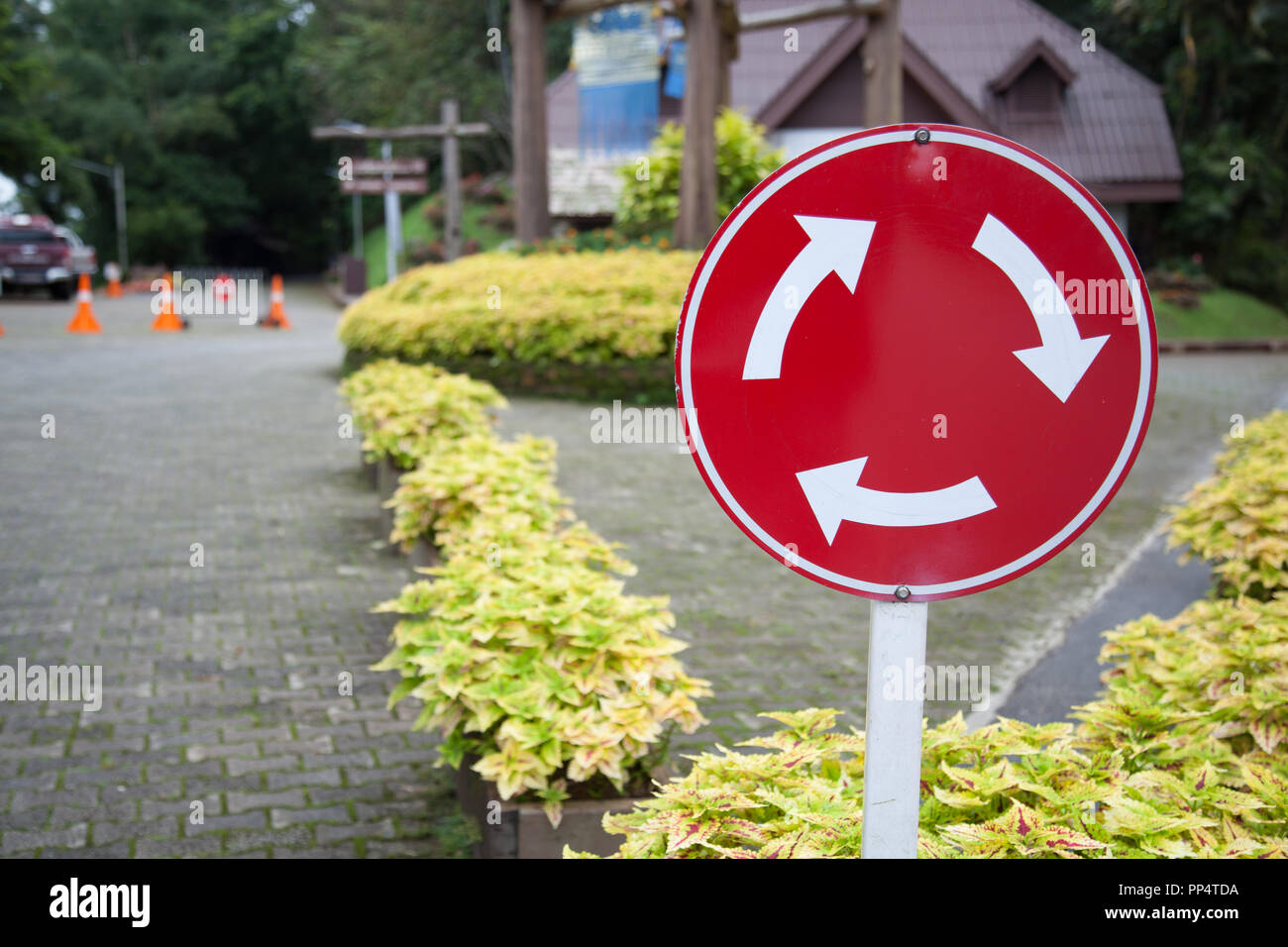 Roundabout Sign Post High Resolution Stock Photography and Images - Alamy