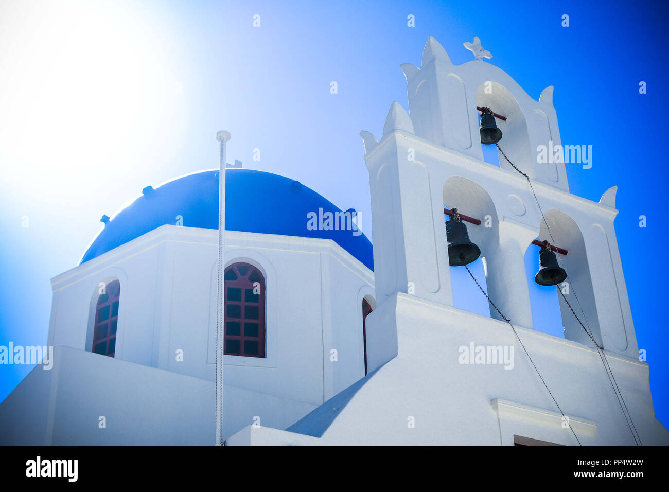 One of the many church of Oia against that beautiful blue greek sky ...
