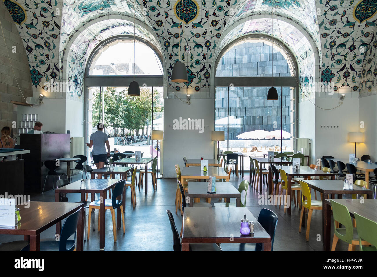 Café bar una hi-res stock photography and images - Alamy