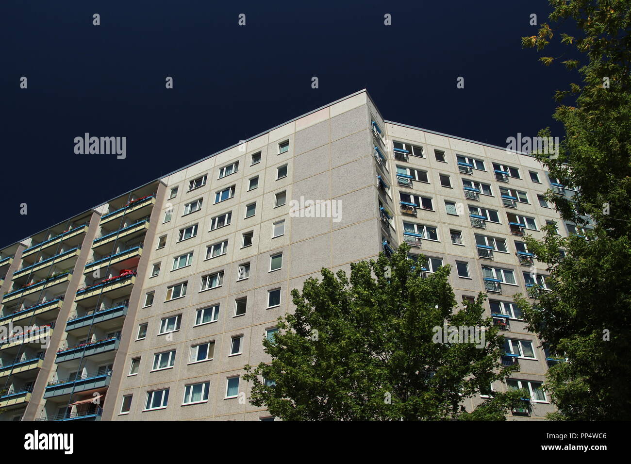 Gdr slab building hi-res stock photography and images - Alamy