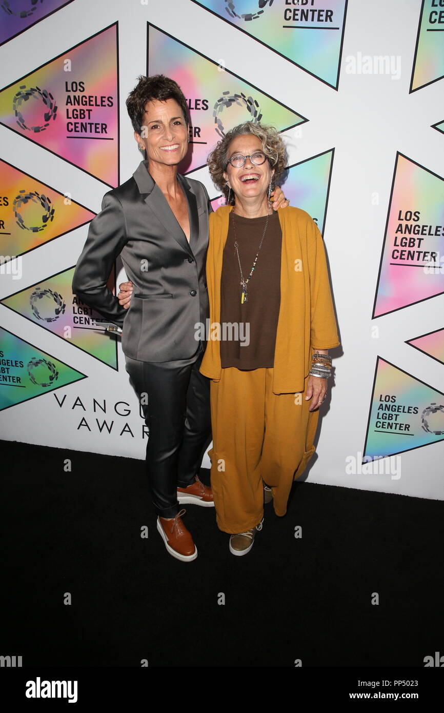 Susan feniger hi-res stock photography and images - Alamy