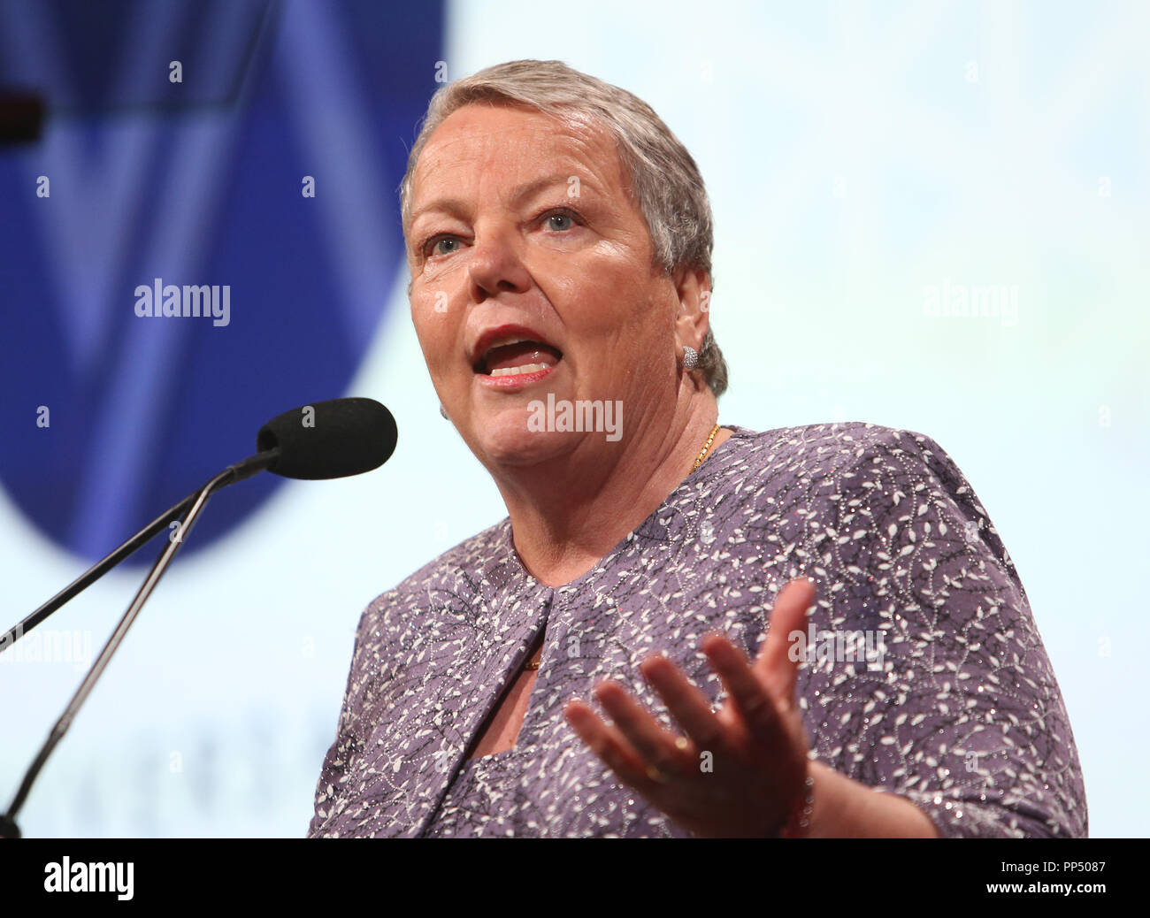 Beverly Hills, Ca. 22nd Sep, 2018. Lorri L. Jean, inside at the Los ...