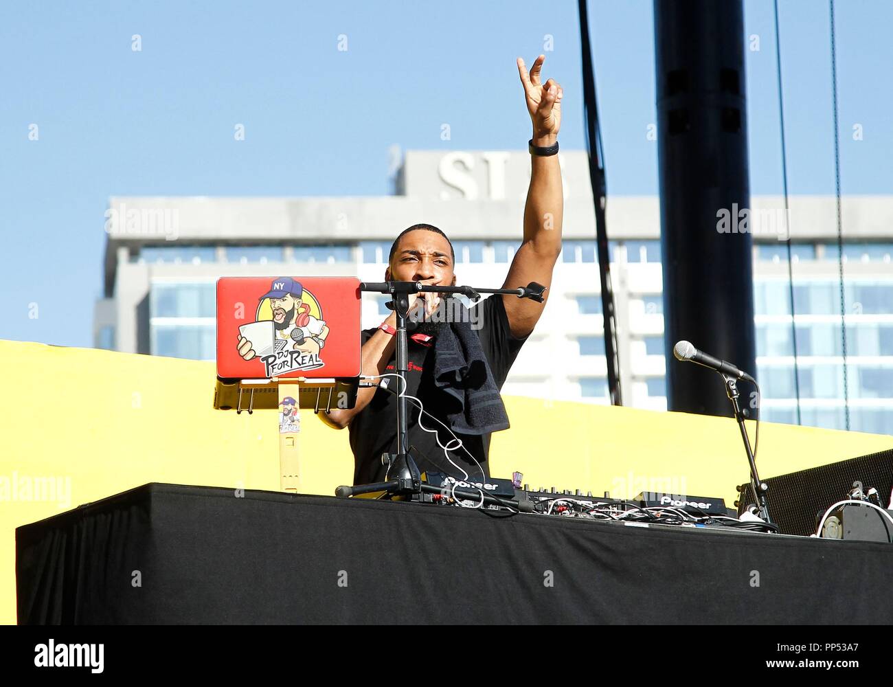 Dj real hi-res stock photography and images - Alamy