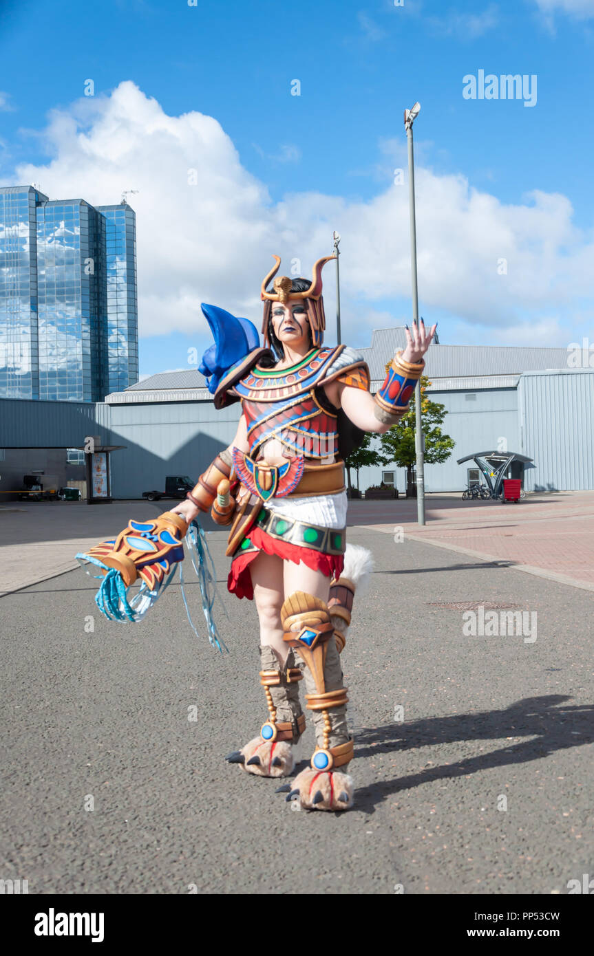 Woman as a hero animation hi-res stock photography and images - Alamy