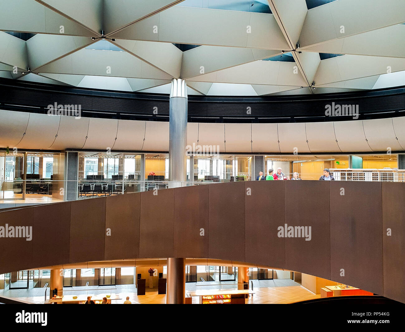 Bloomberg Hq London Interior High Resolution Stock Photography and ...