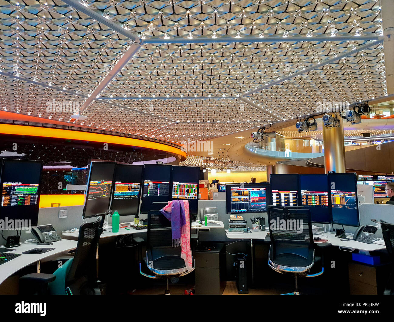 Bloomberg hq london interior hi-res stock photography and images - Alamy