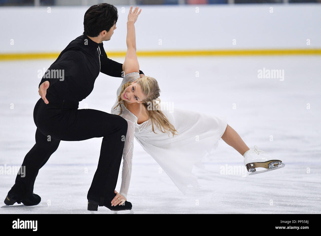 Toronto, Canada. Credit: MATSUO. 22nd Sep, 2018. Kaitlyn Weaver ...