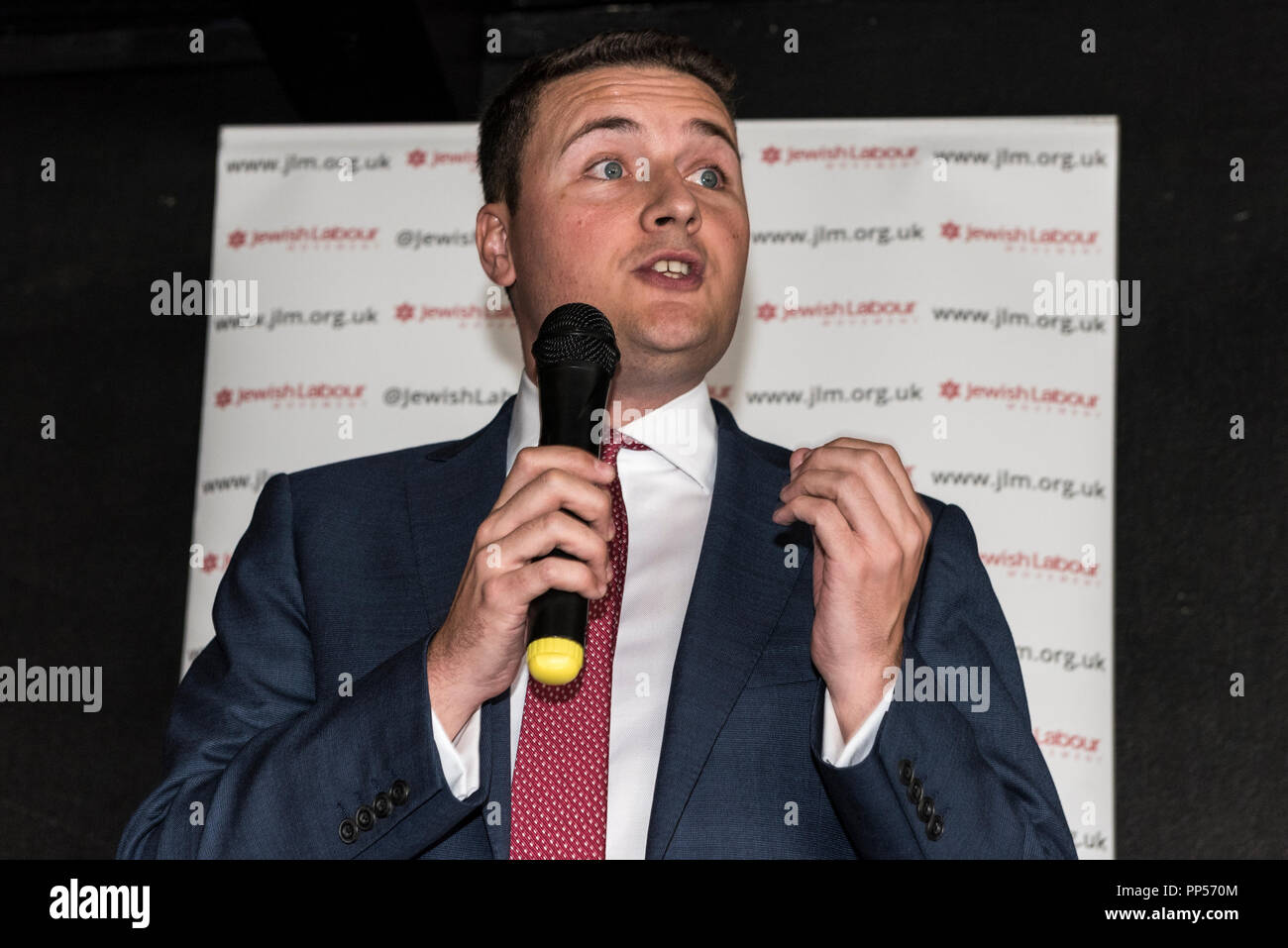 Wes streeting hi-res stock photography and images - Alamy