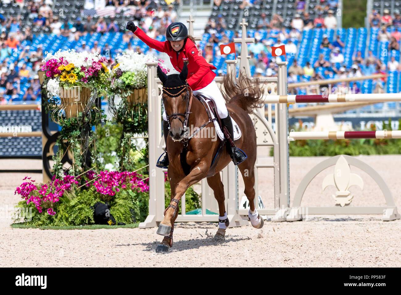 Blum simone hi-res stock photography and images - Alamy