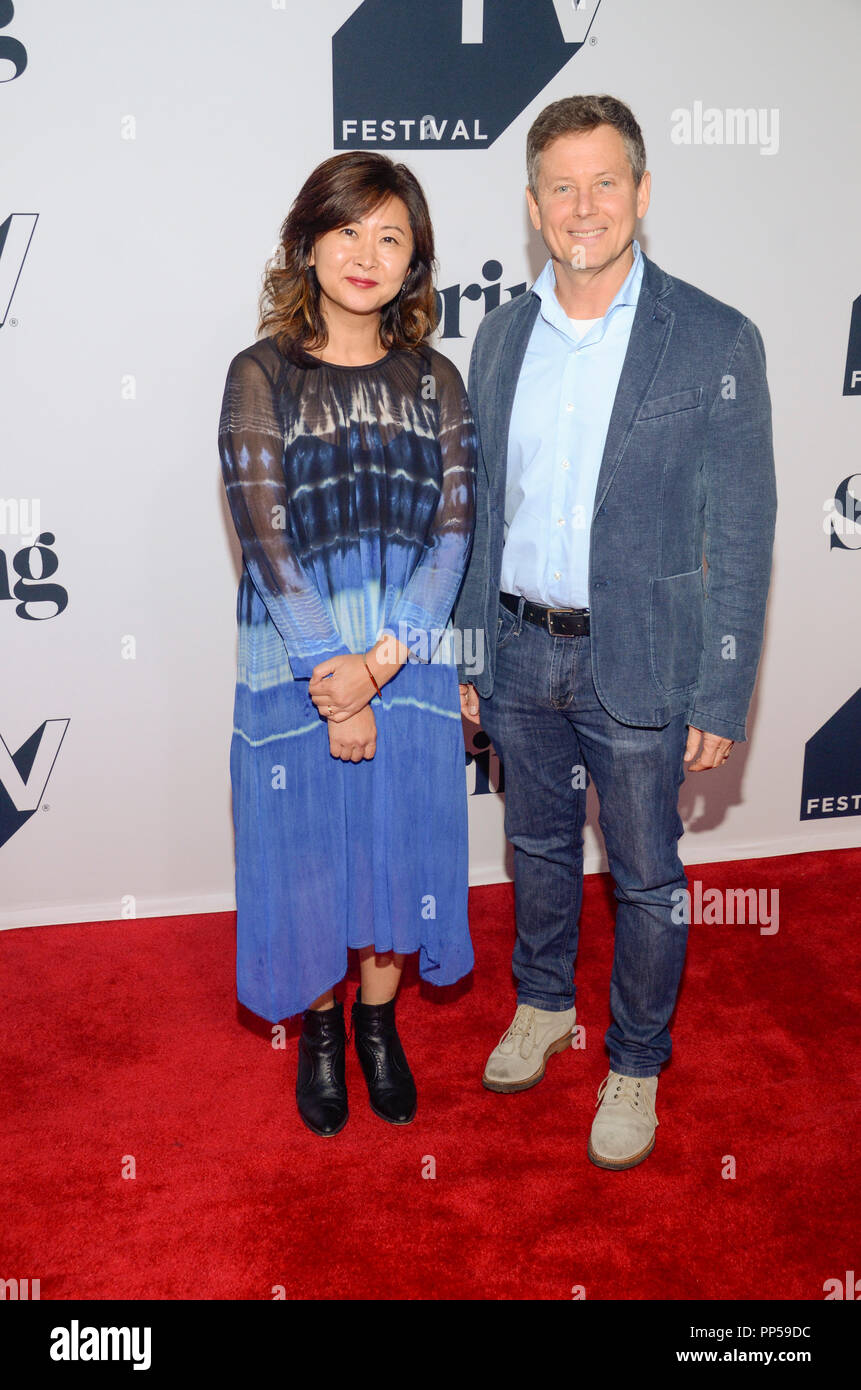 Clay newbill hi-res stock photography and images - Alamy