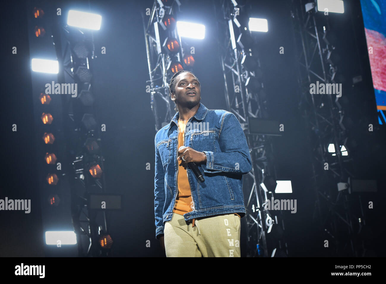 Pusha t hi-res stock photography and images - Alamy