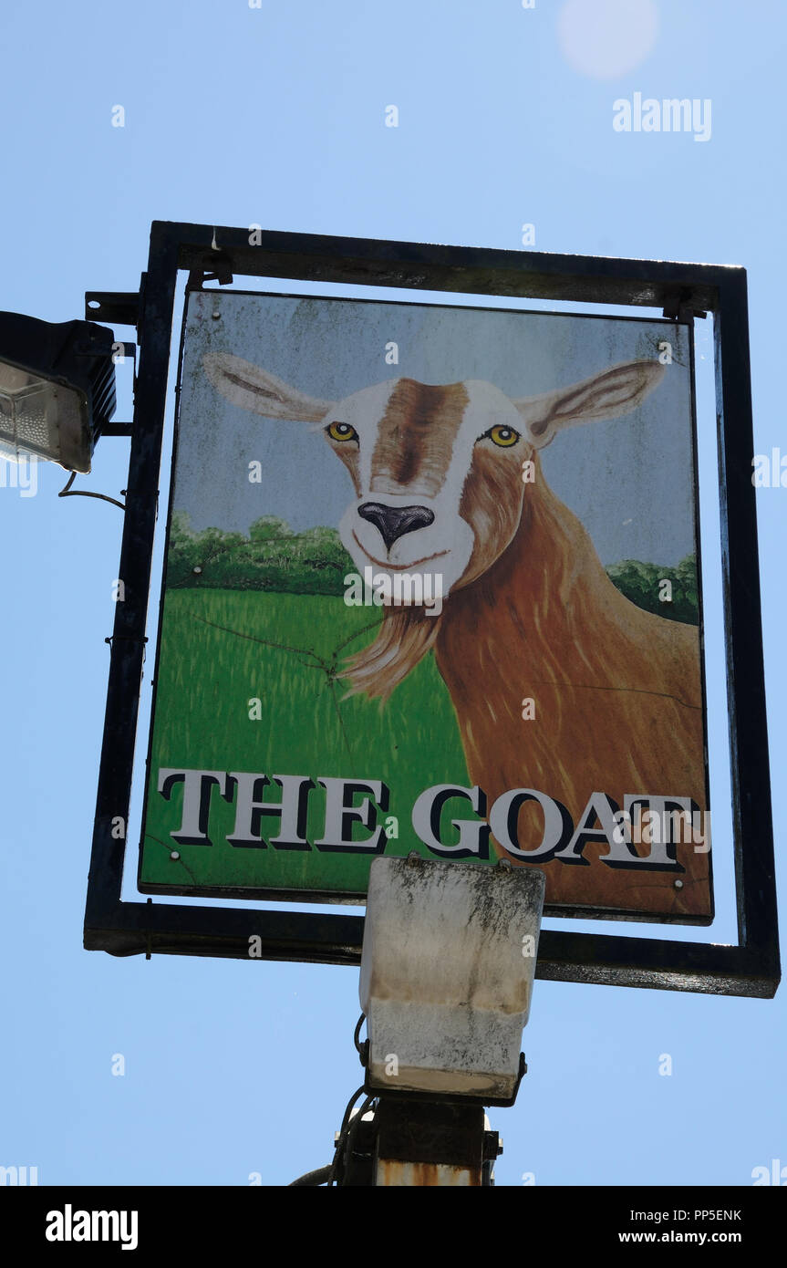 George dragon pub sign hi-res stock photography and images - Alamy