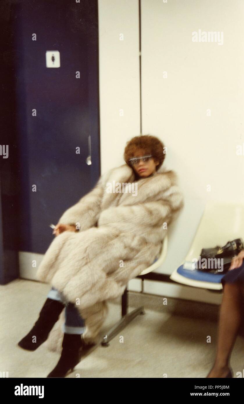 Whitney documentary film 2018 hi-res stock photography and images - Alamy