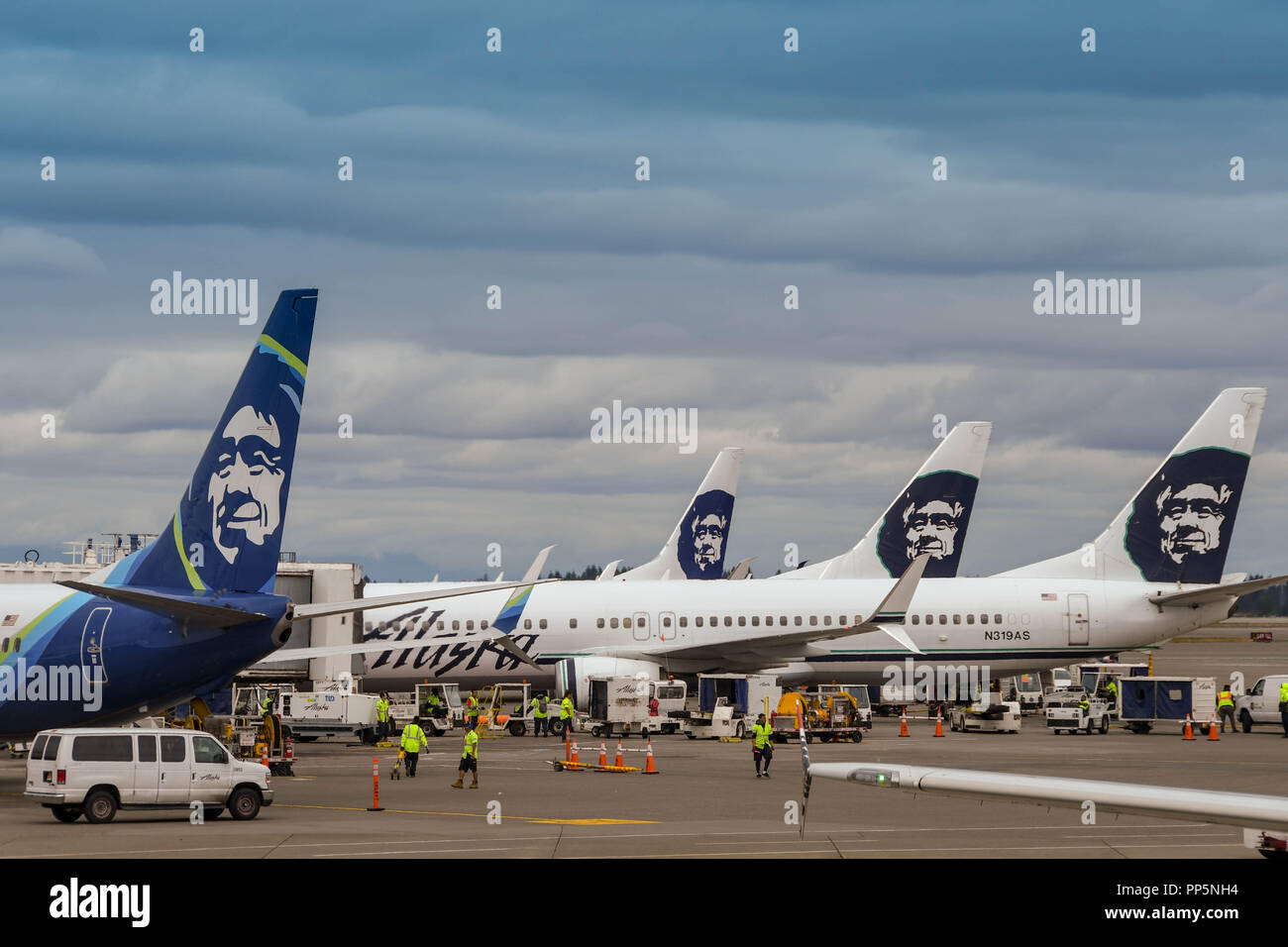 Alaskan plane hi-res stock photography and images - Alamy