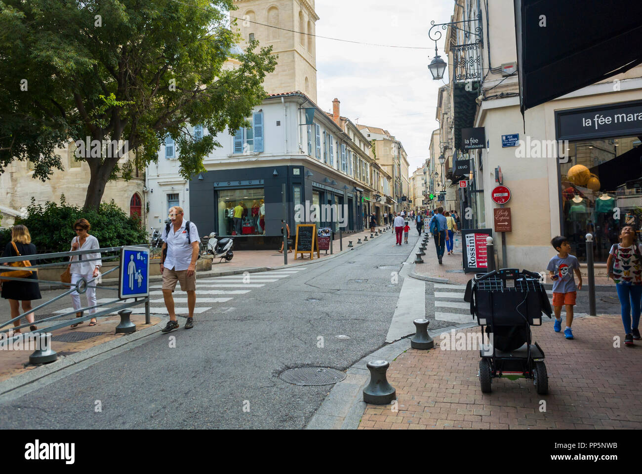 Avignon, FRANCE, People Walking in Town Center, on Street Scenes, Local ...