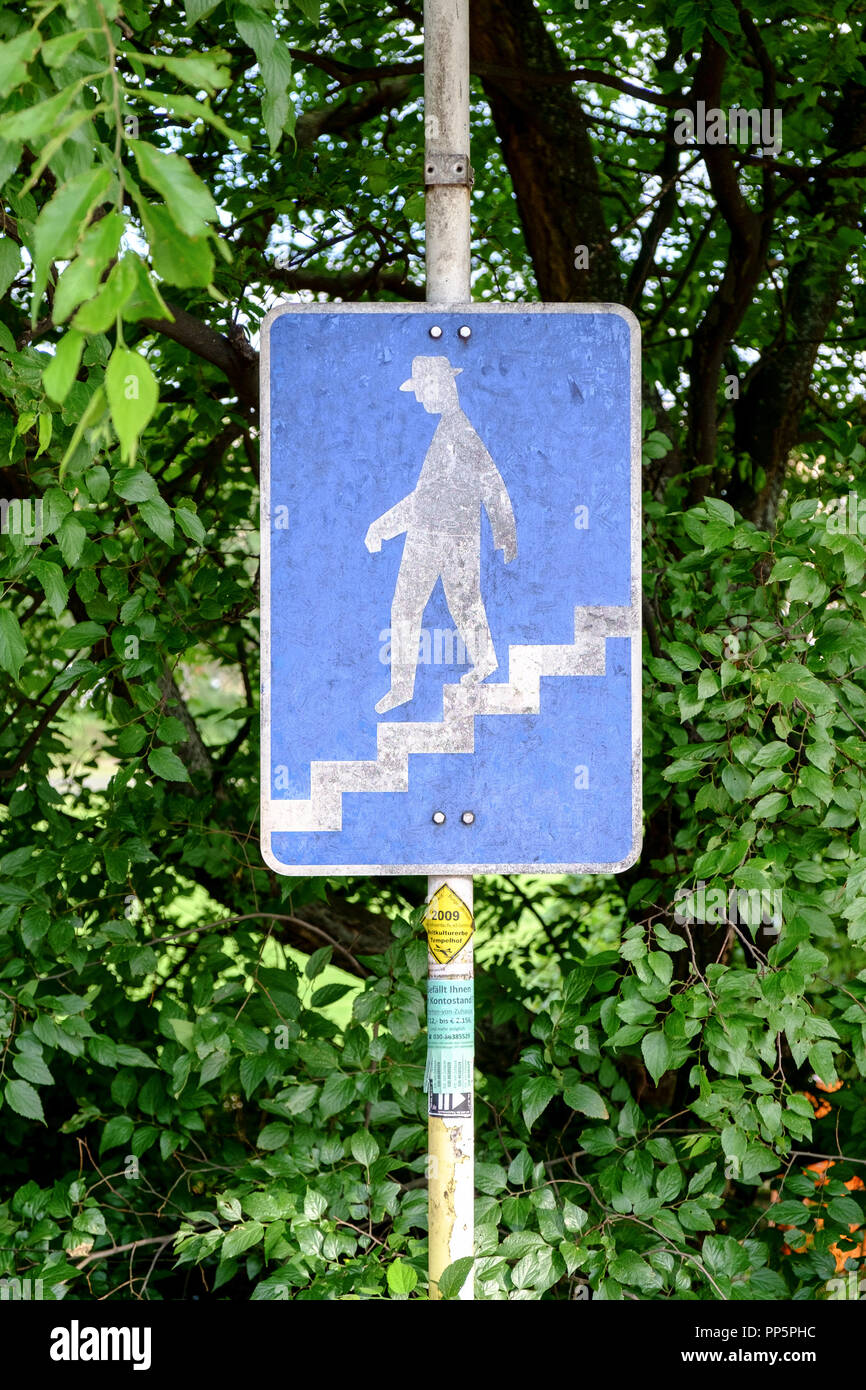 Caution sign stairs steps hi-res stock photography and images - Alamy