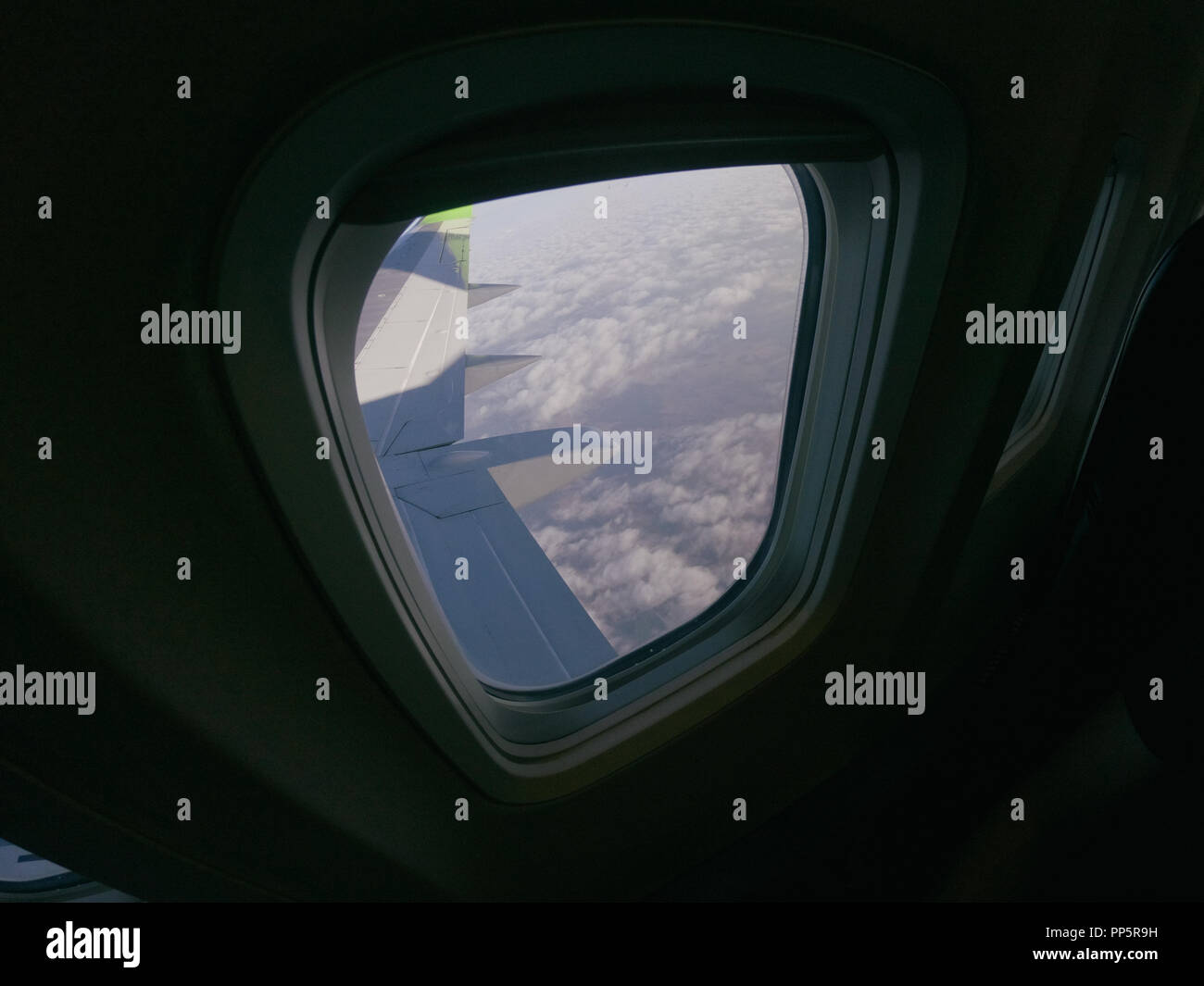 Aiplane Aircraft windows view on the wing aircraft, airlines , aviation ...