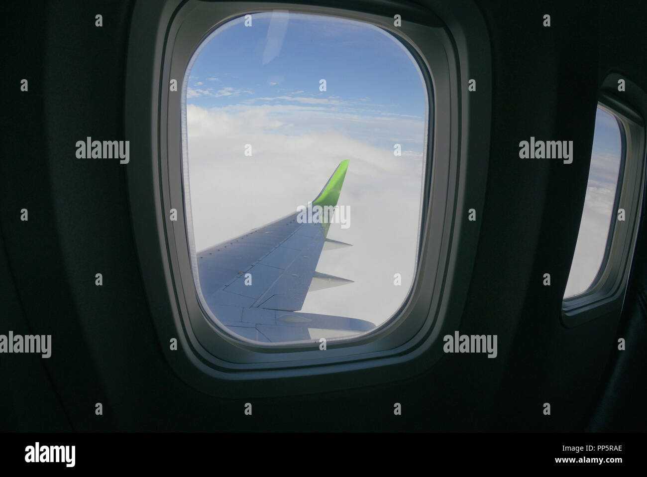 Aiplane Aircraft windows view on the wing aircraft, airlines , aviation ...