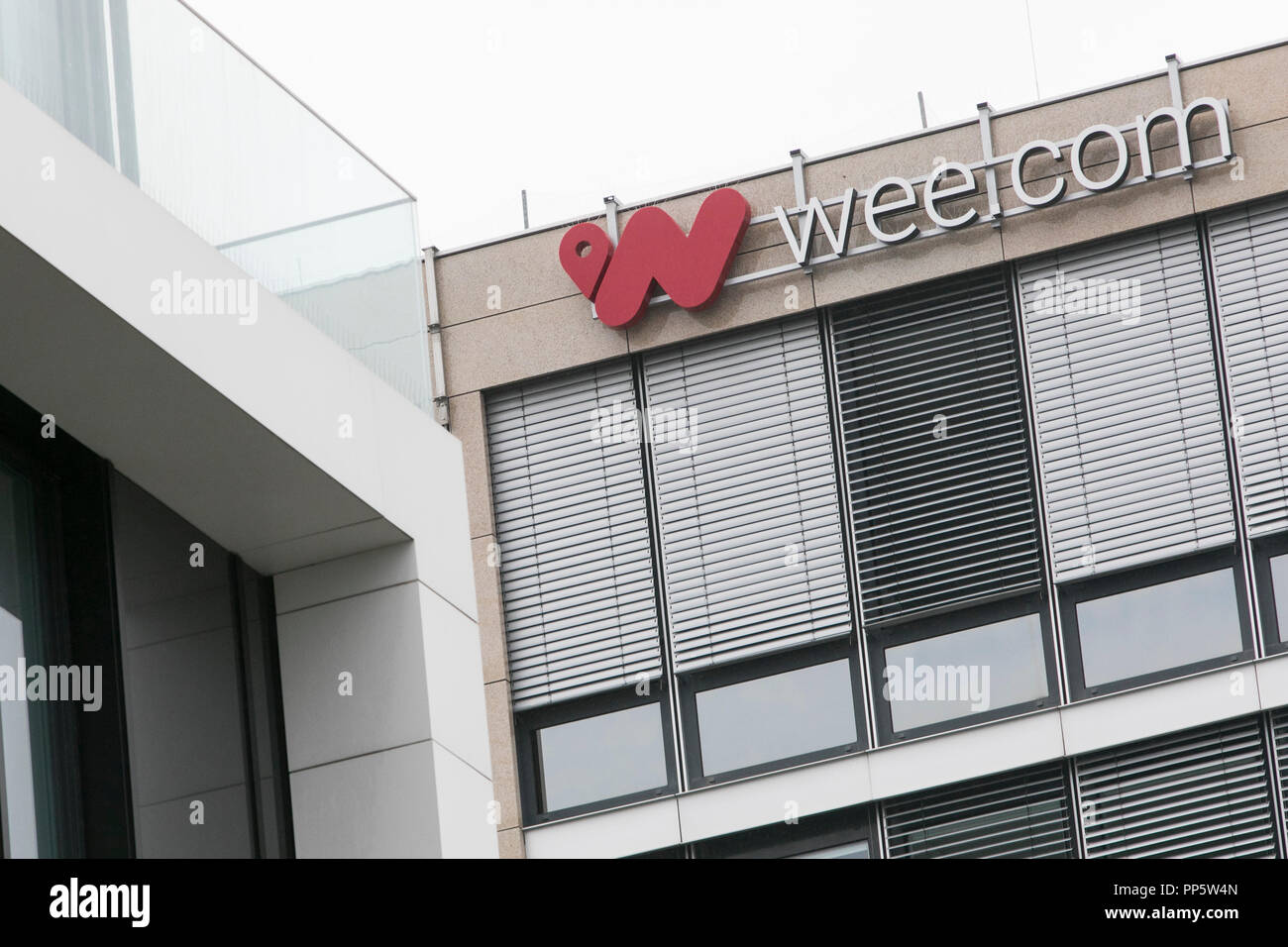 Wee wee hi-res stock photography and images - Alamy