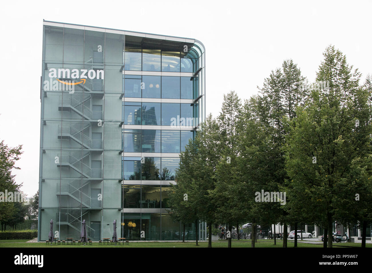 Amazon building munich hi-res stock photography and images - Alamy