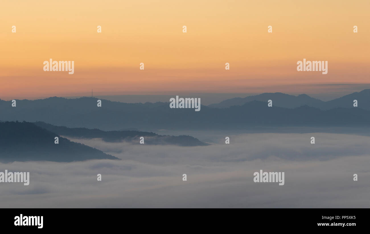 Yun lai viewpoint hi-res stock photography and images - Alamy