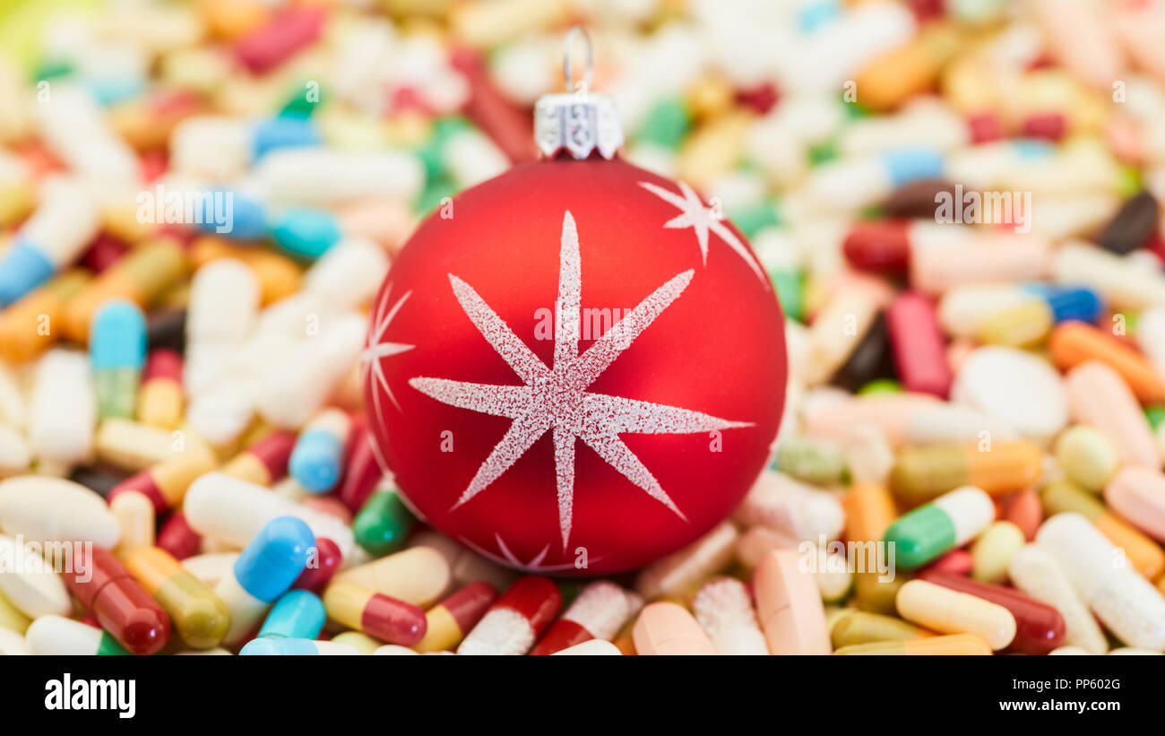 pile of many different pills Stock Photo - Alamy